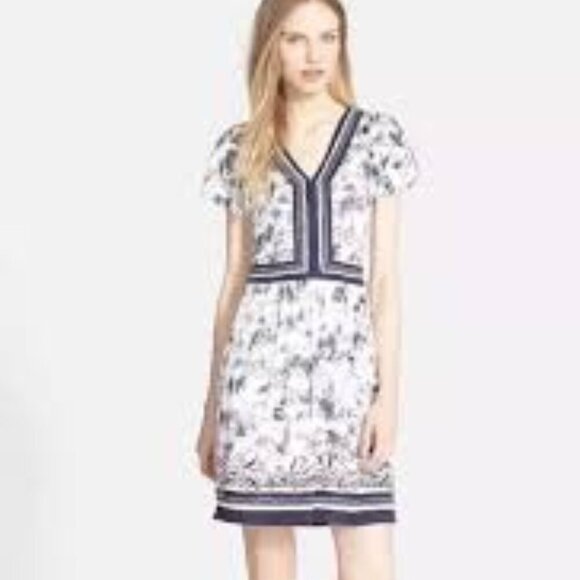 Tory Burch | Dresses | Tory Burch Silk Interlock Print Dress Vneck ...